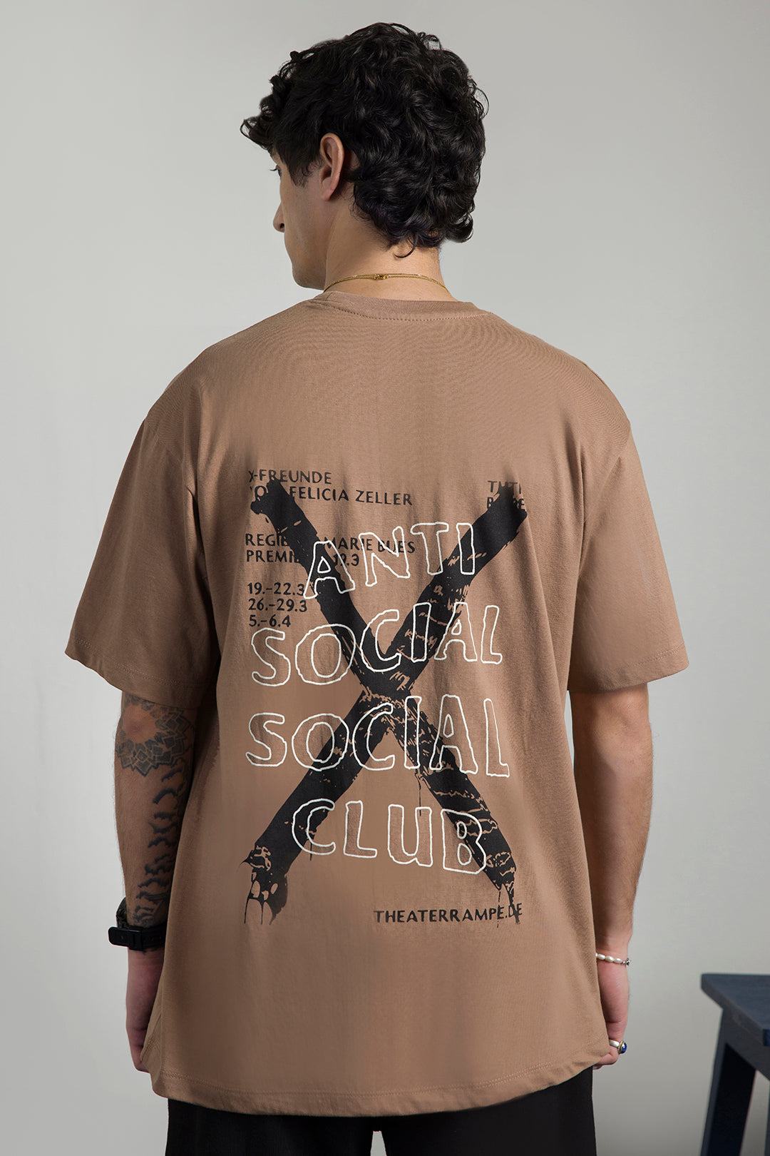 Relax Graphic T-Shirt - X340