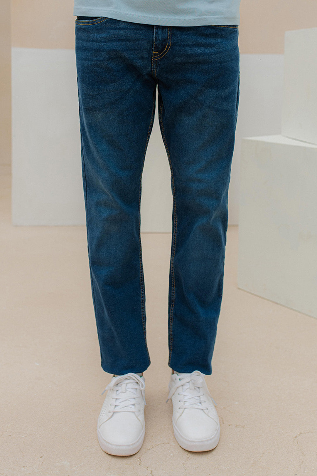 Buy Regular-Fit Mid Blue Jeans for men on Sale price 1026 - Zellbury MAN