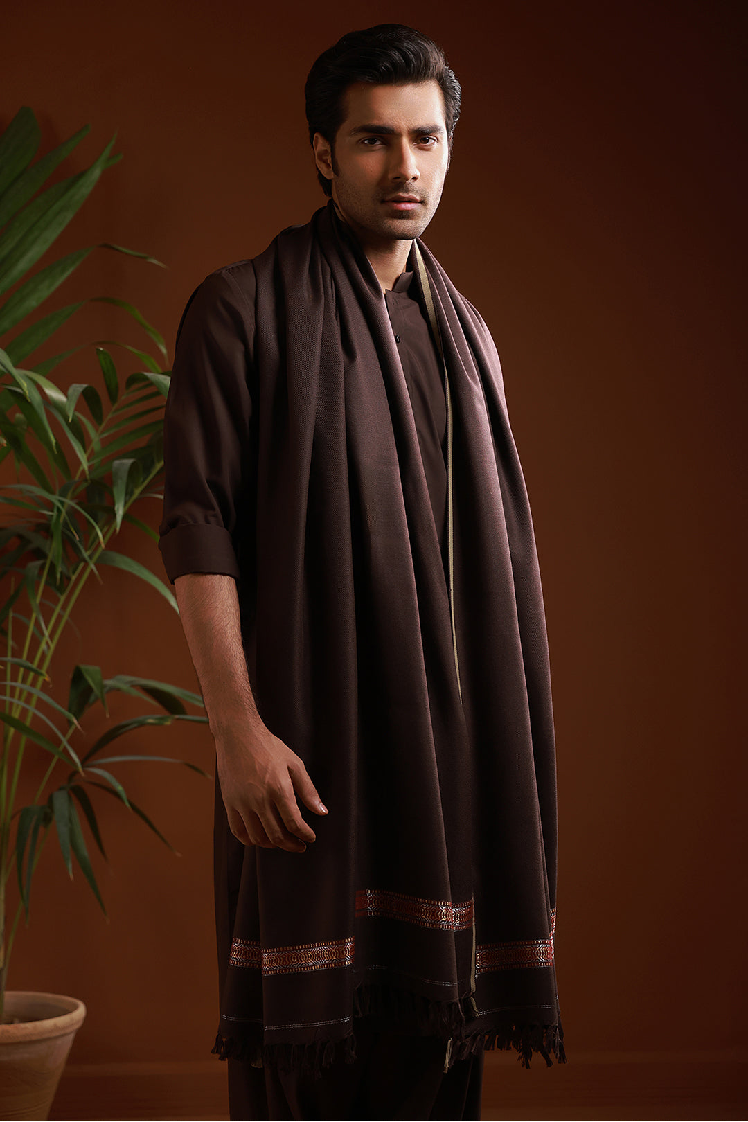 Buy Shawls for Men in Pakistan | Premium Men’s Shawl Online