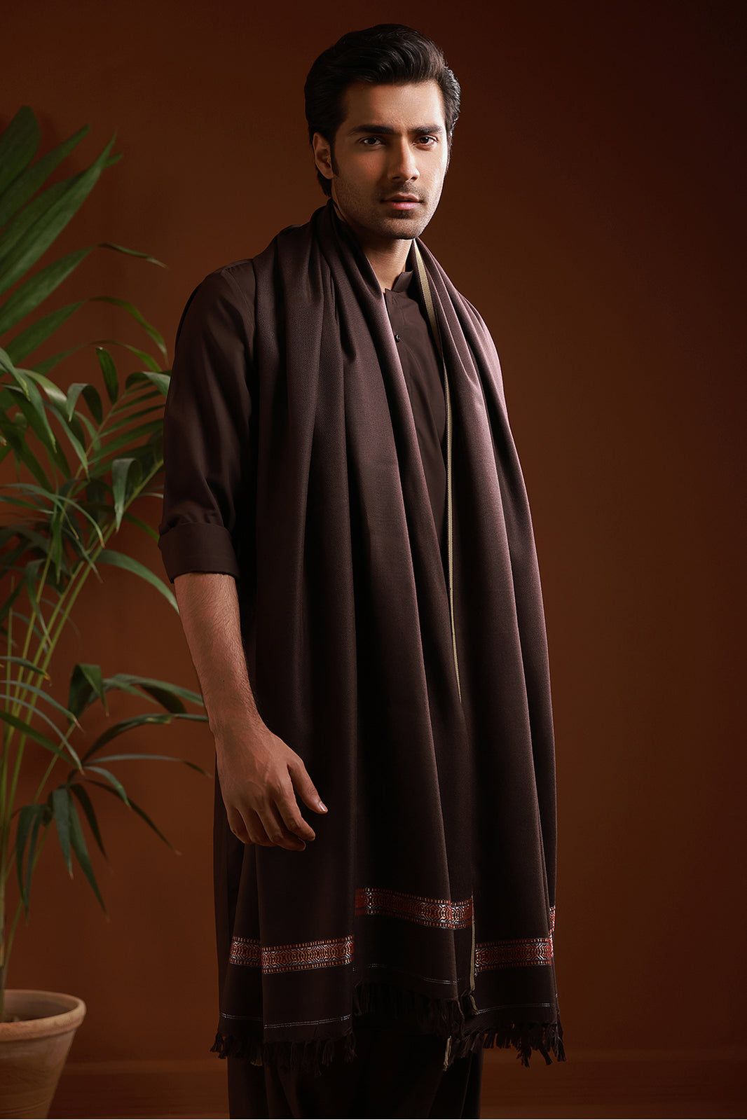 Buy Shawls for Men in Pakistan | Premium Men’s Shawl Online