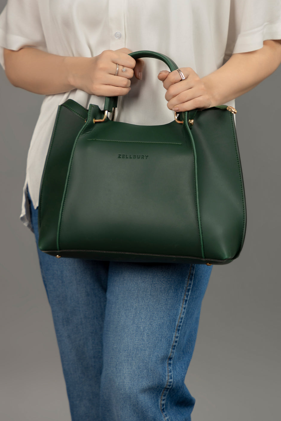 Shop Women Handbags - 75+ trendy handbags styles for women | Zellbury