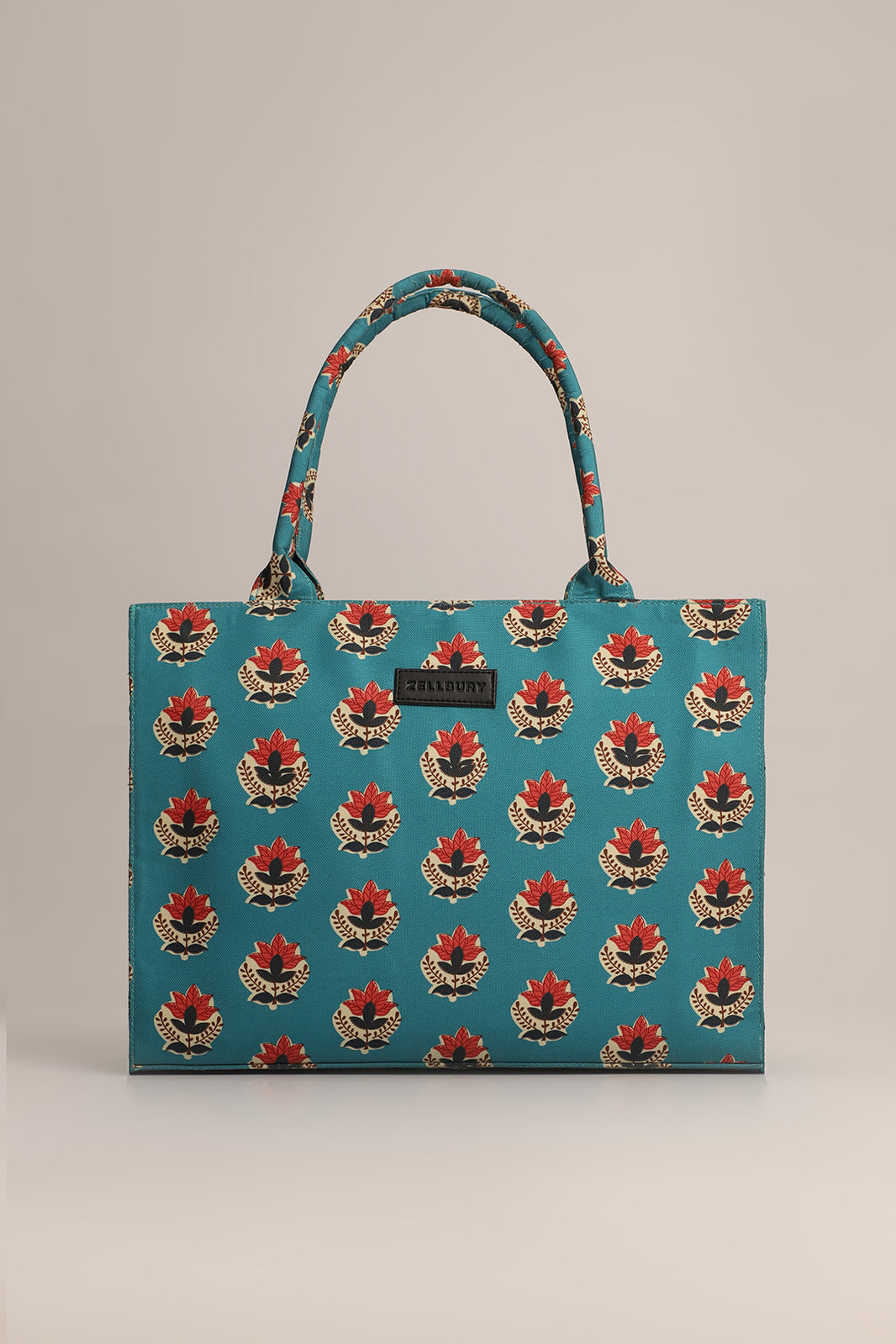 Buy Tote Bags | Designer Tote Bags for Women in Pakistan