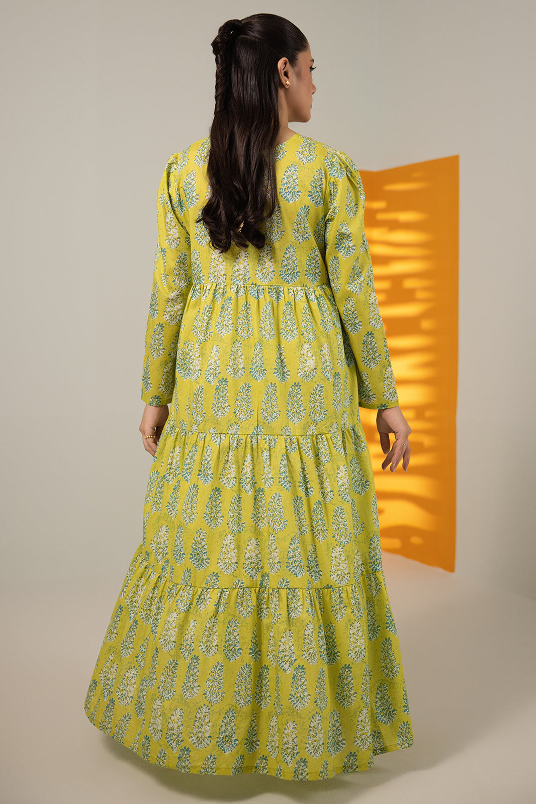 Long Frocks for Women in Pakistan - Frock Fashion Fiesta 2025