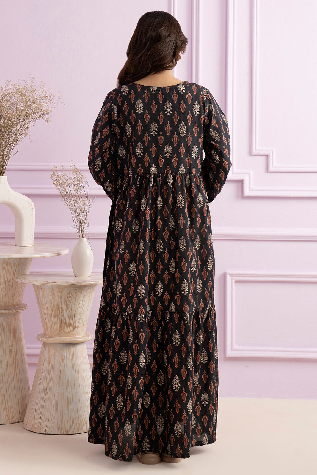 Long Frocks for Women in Pakistan - Frock Fashion Fiesta 2025