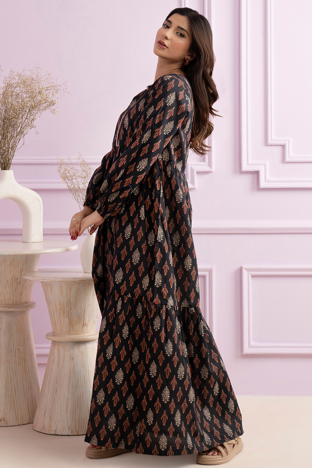 Long Frocks for Women in Pakistan - Frock Fashion Fiesta 2025