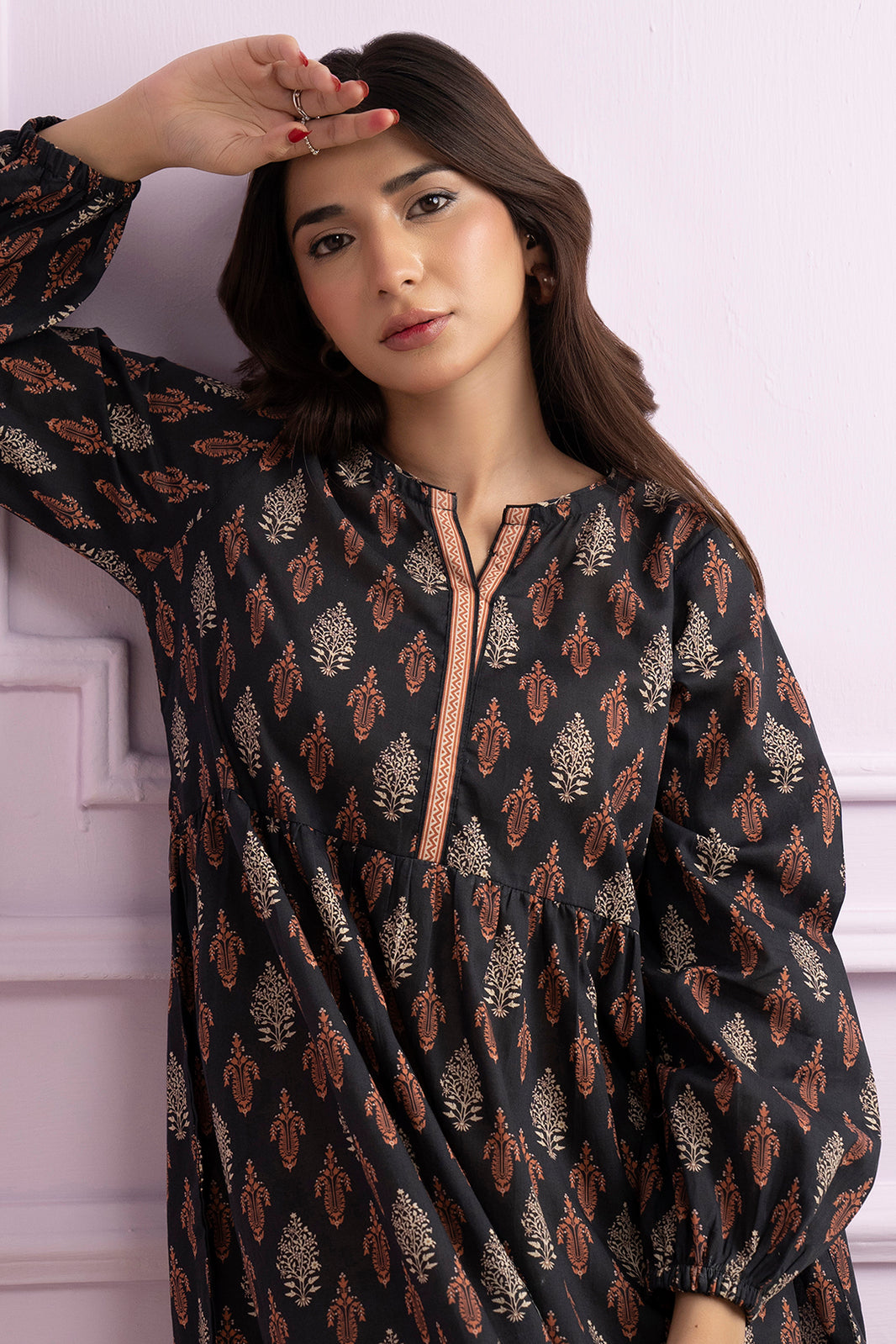 Long Frocks for Women in Pakistan - Frock Fashion Fiesta 2025