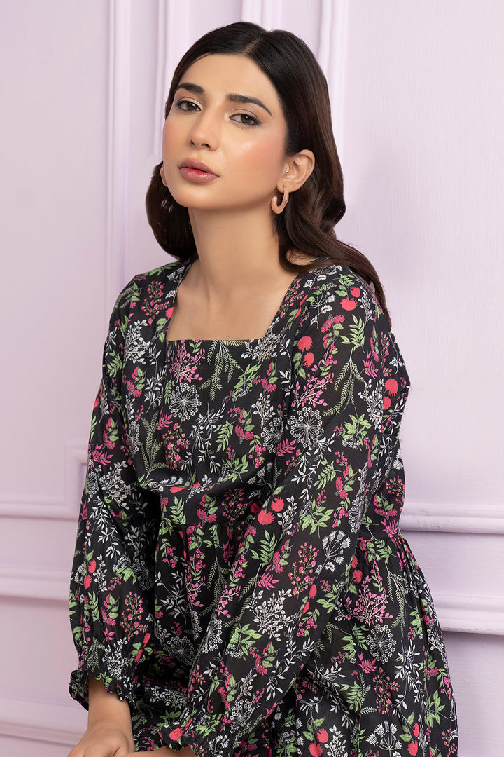 Long Frocks for Women in Pakistan - Frock Fashion Fiesta 2025