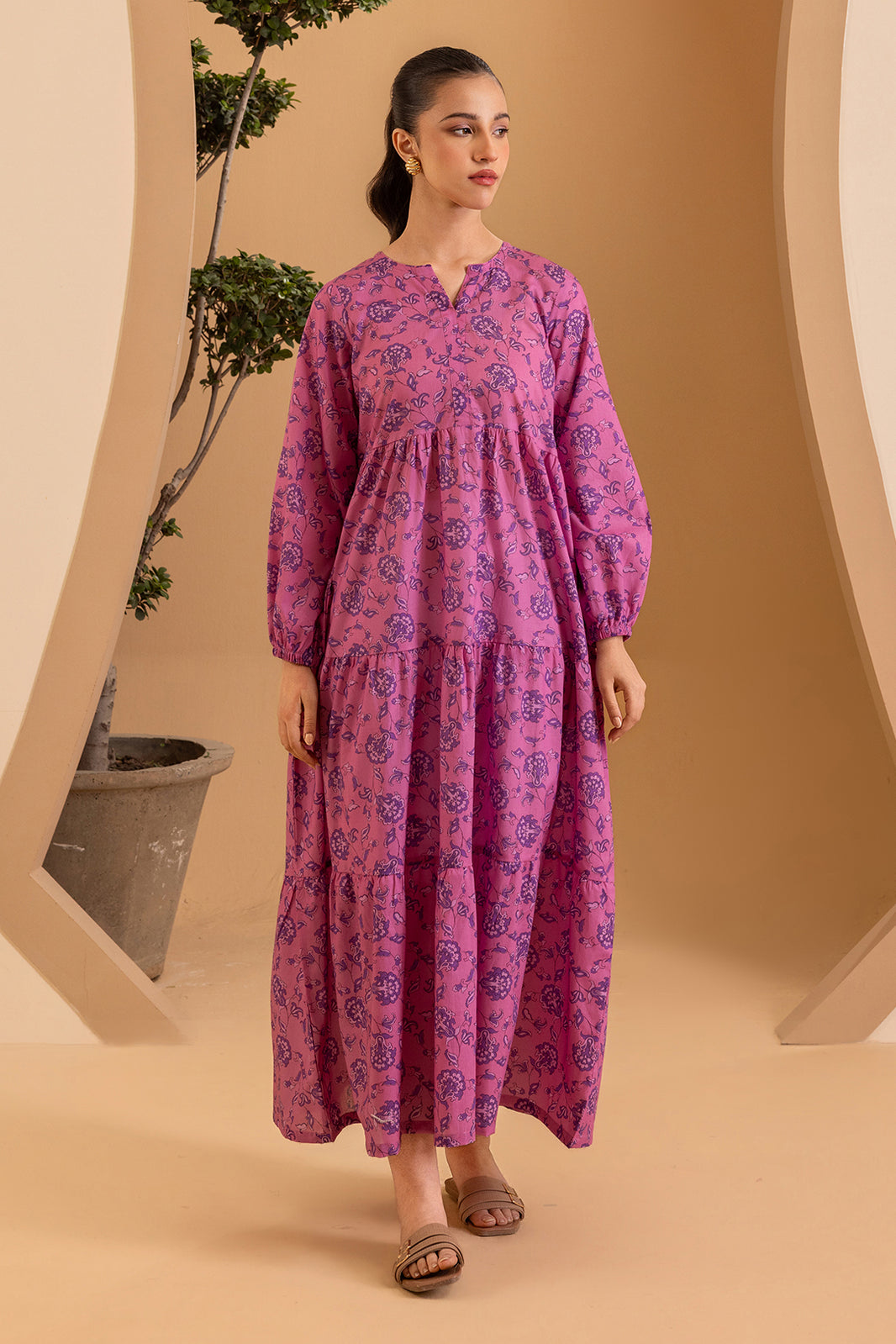 Winter Long Frocks for Women in Pakistan – Winter Frock Fashion Fiesta 2026