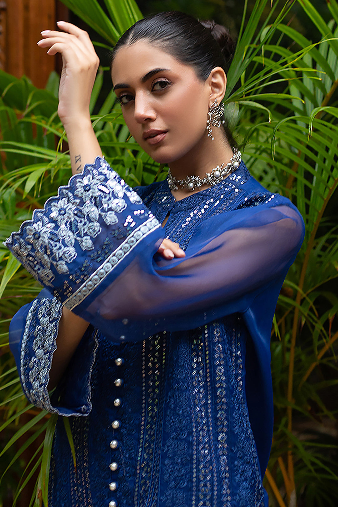 Embroidered Kurta Trouser - 3236